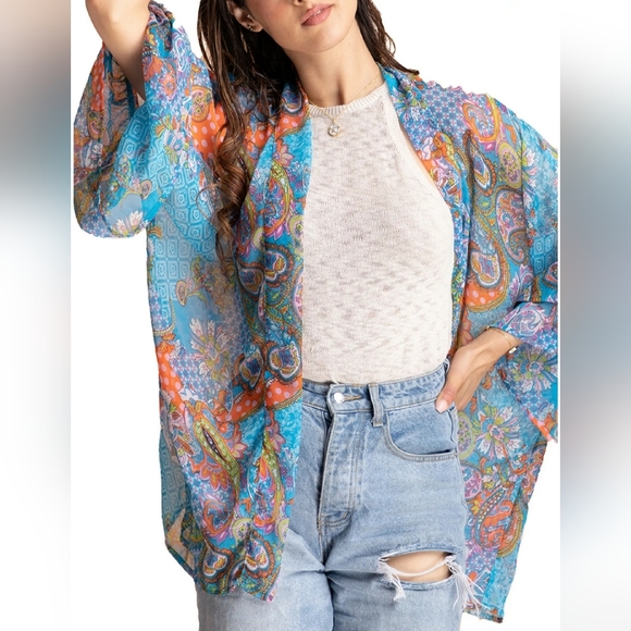 SAACHI | Other | Nwt Paisley Ruffle Sleeve Topper Saachi In Vibrant ...